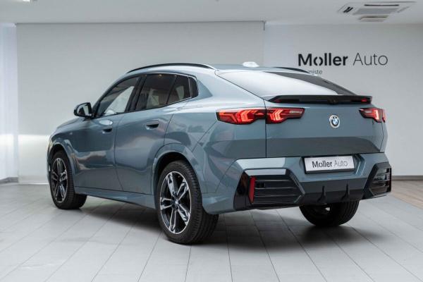 Pelēks BMW X2 2024 Peetri, ar dzinēja tilpumu 2.00 L un nobraukumu 0 tūkst. km par 38650 €, foto 5 vietnē AUTOMOTO.COM.LV