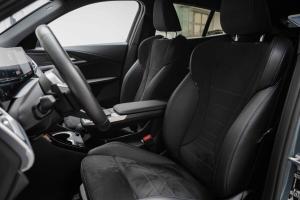 Pelēks BMW X2 2024 Peetri, ar dzinēja tilpumu 2.00 L un nobraukumu 0 tūkst. km par 38650 €, foto 13 vietnē AUTOMOTO.COM.LV