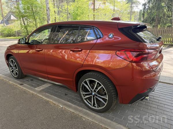 Orange BMW X2 2019 in Riga, with an engine capacity of 2.00 L and mileage of 98 thousand km for 20950 €, photo 7 on AUTOMOTO.COM.LV