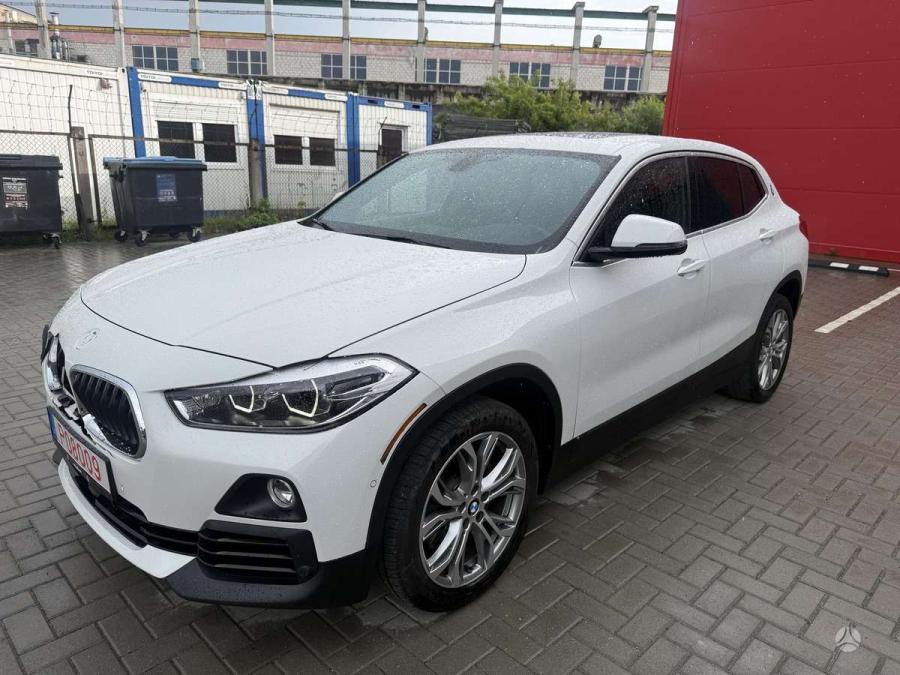 Balts BMW X2 2018 Viļņa, ar dzinēja tilpumu 2.00 L un nobraukumu 230 tūkst. km par 10900 €, foto 1 vietnē AUTOMOTO.COM.LV