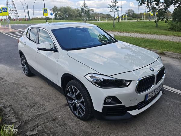 White BMW X2 2018 in Kaunas, with an engine capacity of 2.00 L and mileage of 149 thousand km for 16700 €, photo 5 on AUTOMOTO.COM.LV