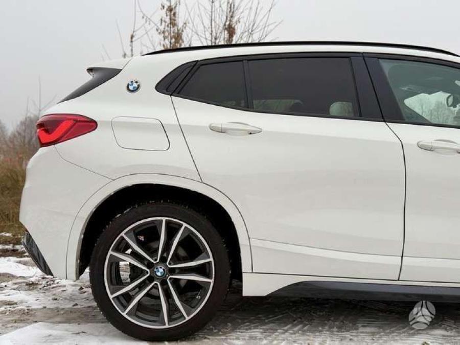 Balts BMW X2 2019 Šauļi, ar dzinēja tilpumu 1.50 L un nobraukumu 169 tūkst. km par 17200 €, foto 9 vietnē AUTOMOTO.COM.LV