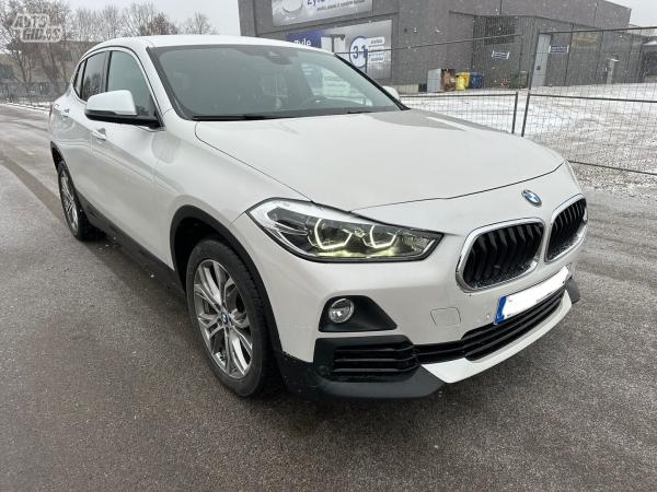 White BMW X2 2019 in Giraite, with an engine capacity of 2.00 L and mileage of 62 thousand km for 18750 €, photo 3 on AUTOMOTO.COM.LV