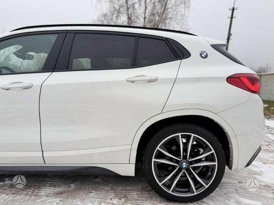 Balts BMW X2 2019 Šauļi, ar dzinēja tilpumu 1.50 L un nobraukumu 169 tūkst. km par 17200 €, foto 12 vietnē AUTOMOTO.COM.LV