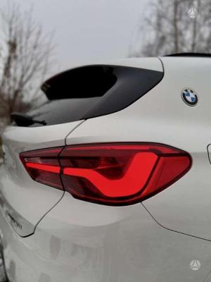 Balts BMW X2 2019 Šauļi, ar dzinēja tilpumu 1.50 L un nobraukumu 169 tūkst. km par 17200 €, foto 14 vietnē AUTOMOTO.COM.LV