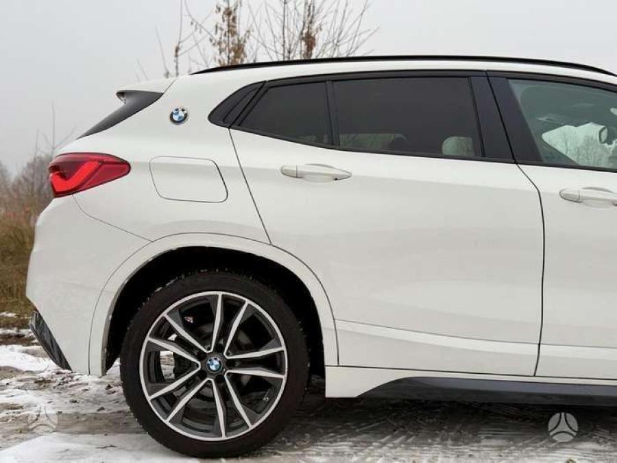 White BMW X2 2019 in Siauliai, with an engine capacity of 1.50 L and mileage of 169 thousand km for 15650 €, photo 9 on AUTOMOTO.COM.LV
