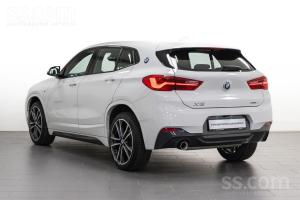 White BMW X2 2019 in Riga, with an engine capacity of 1.50 L and mileage of 80 thousand km for 21900 €, photo 13 on AUTOMOTO.COM.LV