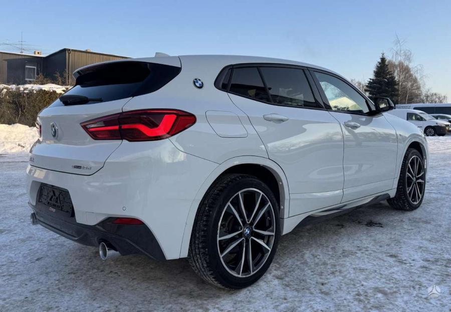 Balts BMW X2 2019 Panevēža, ar dzinēja tilpumu 2.00 L un nobraukumu 186 tūkst. km par 16200 €, foto 3 vietnē AUTOMOTO.COM.LV