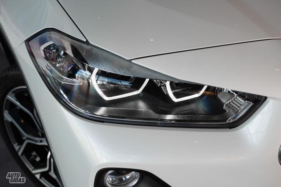 Balts BMW X2 2019 Kauņa, ar dzinēja tilpumu 2.00 L un nobraukumu 81 tūkst. km par 21771 €, foto 5 vietnē AUTOMOTO.COM.LV