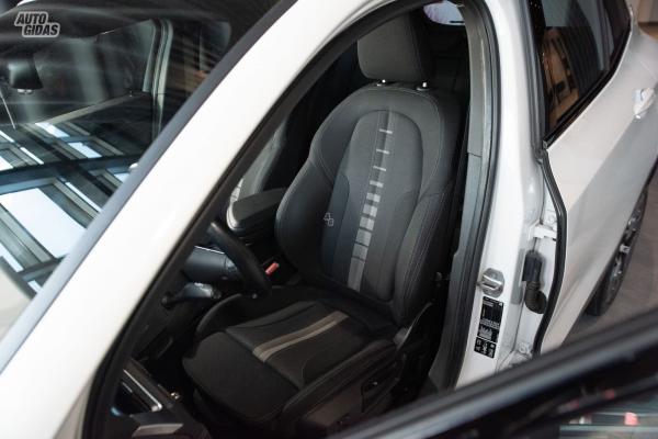 White BMW X2 2019 in Kaunas, with an engine capacity of 2.00 L and mileage of 81 thousand km for 21771 €, photo 10 on AUTOMOTO.COM.LV
