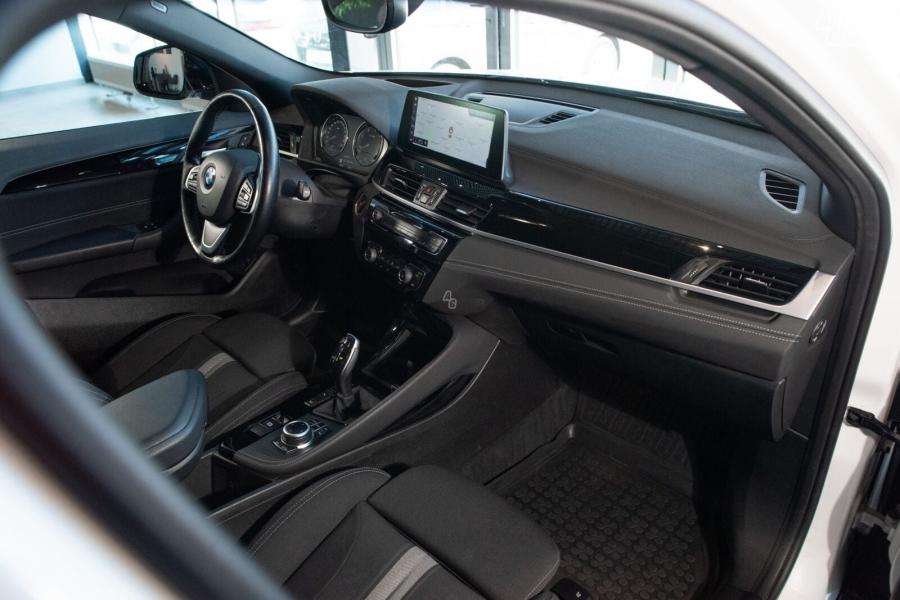 Balts BMW X2 2019 Kauņa, ar dzinēja tilpumu 2.00 L un nobraukumu 81 tūkst. km par 21771 €, foto 15 vietnē AUTOMOTO.COM.LV
