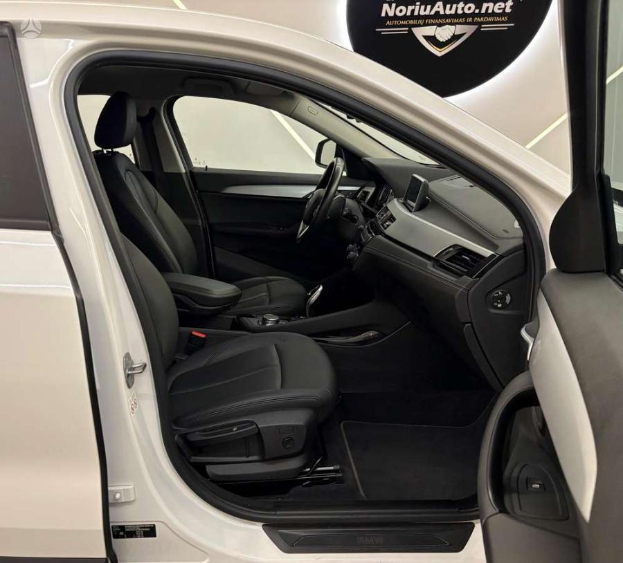 White BMW X2 2019 in Marijampole, with an engine capacity of 2.00 L and mileage of 151 thousand km for 16999 €, photo 12 on AUTOMOTO.COM.LV