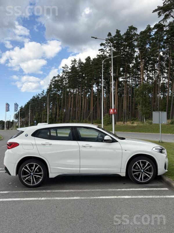 White BMW X2 2019 in Riga, with an engine capacity of 2.00 L and mileage of 81 thousand km for 21000 €, photo 2 on AUTOMOTO.COM.LV