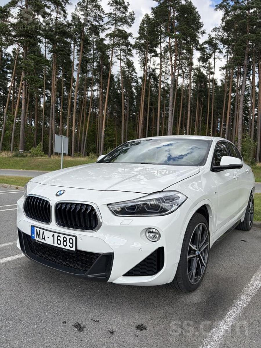 White BMW X2 2019 in Riga, with an engine capacity of 2.00 L and mileage of 81 thousand km for 21000 €, photo 1 on AUTOMOTO.COM.LV