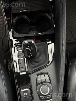 White BMW X2 2019 in Riga, with an engine capacity of 2.00 L and mileage of 81 thousand km for 21000 €, photo 7 on AUTOMOTO.COM.LV