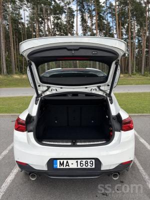 White BMW X2 2019 in Riga, with an engine capacity of 2.00 L and mileage of 81 thousand km for 21000 €, photo 13 on AUTOMOTO.COM.LV