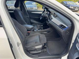 White BMW X2 2019 in Panevezys, with an engine capacity of 1.50 L and mileage of 201 thousand km for 12900 €, photo 10 on AUTOMOTO.COM.LV
