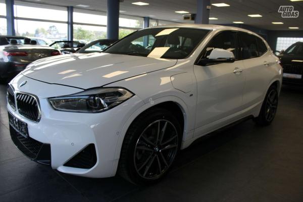 White BMW X2 2020 in Kaunas, with an engine capacity of 1.50 L and mileage of 47 thousand km for 26913 €, photo 3 on AUTOMOTO.COM.LV
