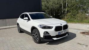 White BMW X2 2020 in Vilnius, with an engine capacity of 2.00 L and mileage of 50 thousand km for 17950 €, photo  on AUTOMOTO.COM.LV