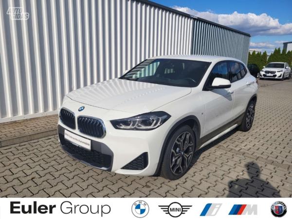White BMW X2 2021 in Kaunas, with an engine capacity of 2.00 L and mileage of 80 thousand km for 28321 €, photo 1 on AUTOMOTO.COM.LV