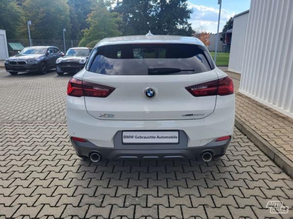 White BMW X2 2021 in Kaunas, with an engine capacity of 2.00 L and mileage of 80 thousand km for 28321 €, photo 5 on AUTOMOTO.COM.LV