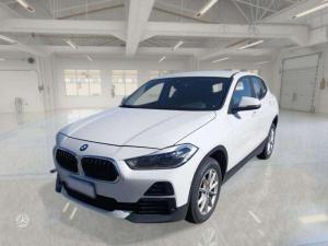 White BMW X2 2021 in Kaunas, with an engine capacity of 1.50 L and mileage of 222 thousand km for 8000 €, photo  on AUTOMOTO.COM.LV