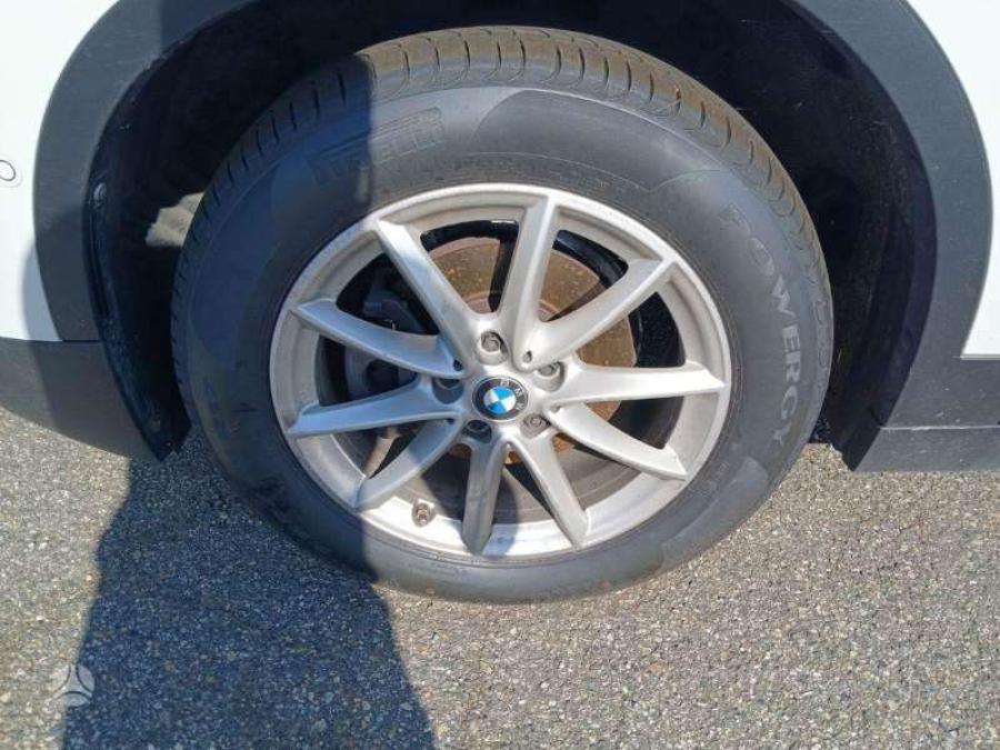 White BMW X2 2021 in Kaunas, with an engine capacity of 1.50 L and mileage of 222 thousand km for 8000 €, photo 14 on AUTOMOTO.COM.LV