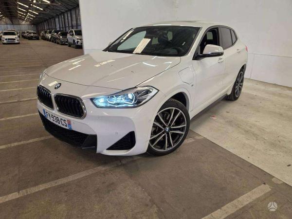 Balts BMW X2 2021 Viļņa, ar dzinēja tilpumu 1.50 L un nobraukumu 97 tūkst. km par 23199 €, foto 1 vietnē AUTOMOTO.COM.LV