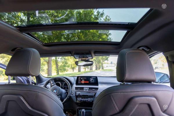 Balts BMW X2 2021 Viļņa, ar dzinēja tilpumu 1.50 L un nobraukumu 97 tūkst. km par 23199 €, foto 5 vietnē AUTOMOTO.COM.LV