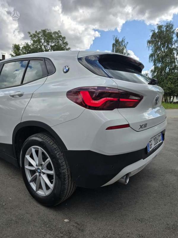 White BMW X2 2021 in Marijampole, with an engine capacity of 1.50 L and mileage of 222 thousand km for 13250 €, photo 8 on AUTOMOTO.COM.LV