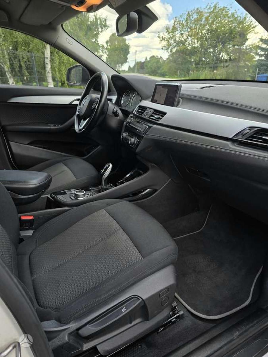 White BMW X2 2021 in Marijampole, with an engine capacity of 1.50 L and mileage of 222 thousand km for 13250 €, photo 12 on AUTOMOTO.COM.LV