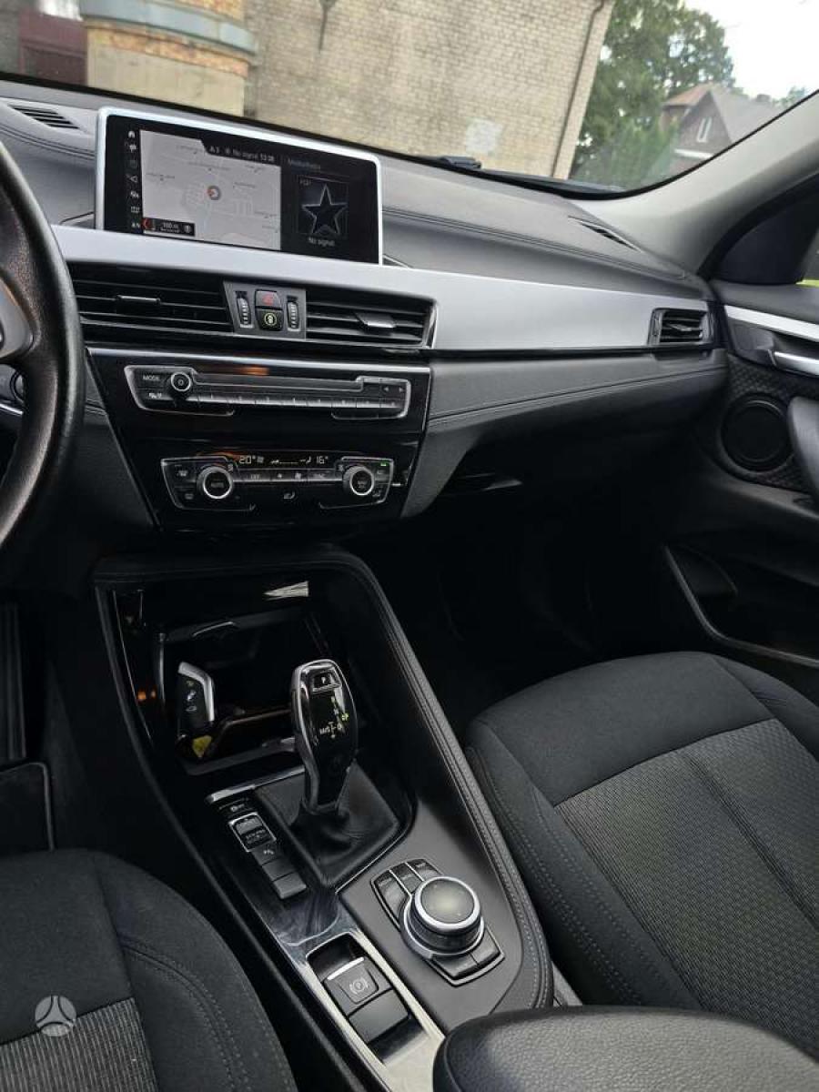 White BMW X2 2021 in Marijampole, with an engine capacity of 1.50 L and mileage of 222 thousand km for 13250 €, photo 15 on AUTOMOTO.COM.LV