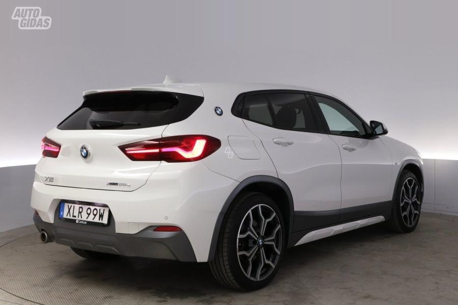 Balts BMW X2 2022 Kauņa, ar dzinēja tilpumu 0.00 L un nobraukumu 68 tūkst. km par 31076 €, foto 5 vietnē AUTOMOTO.COM.LV