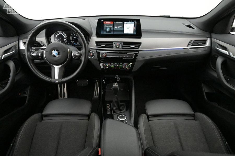 Balts BMW X2 2022 Kauņa, ar dzinēja tilpumu 0.00 L un nobraukumu 68 tūkst. km par 31076 €, foto 6 vietnē AUTOMOTO.COM.LV