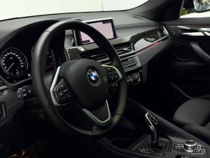 Balts BMW X2 2022 Avižieniai, ar dzinēja tilpumu 2.00 L un nobraukumu 65 tūkst. km par 20500 €, foto 8 vietnē AUTOMOTO.COM.LV