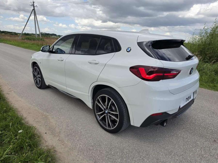 Balts BMW X2 2022 Panevēža, ar dzinēja tilpumu 2.00 L un nobraukumu 29 tūkst. km par 14700 €, foto 5 vietnē AUTOMOTO.COM.LV