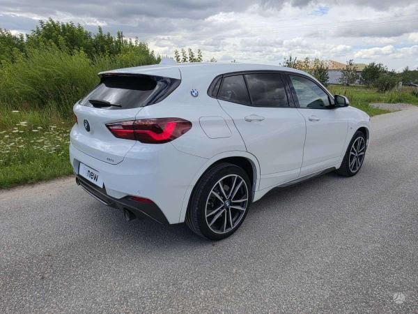 Balts BMW X2 2022 Panevēža, ar dzinēja tilpumu 2.00 L un nobraukumu 29 tūkst. km par 14700 €, foto 7 vietnē AUTOMOTO.COM.LV
