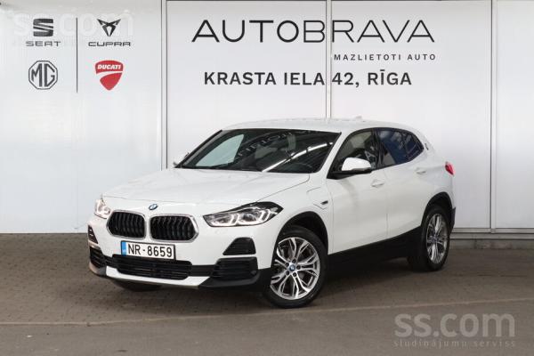 Balts BMW X2 2022 Rīga, ar dzinēja tilpumu 1.50 L un nobraukumu 111 tūkst. km par 25790 €, foto 1 vietnē AUTOMOTO.COM.LV