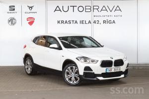 Balts BMW X2 2022 Rīga, ar dzinēja tilpumu 1.50 L un nobraukumu 111 tūkst. km par 25790 €, foto 4 vietnē AUTOMOTO.COM.LV