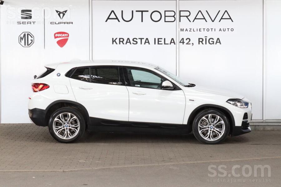 Balts BMW X2 2022 Rīga, ar dzinēja tilpumu 1.50 L un nobraukumu 111 tūkst. km par 25790 €, foto 6 vietnē AUTOMOTO.COM.LV