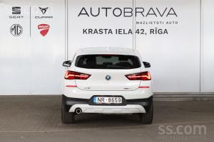 Balts BMW X2 2022 Rīga, ar dzinēja tilpumu 1.50 L un nobraukumu 111 tūkst. km par 25790 €, foto 8 vietnē AUTOMOTO.COM.LV