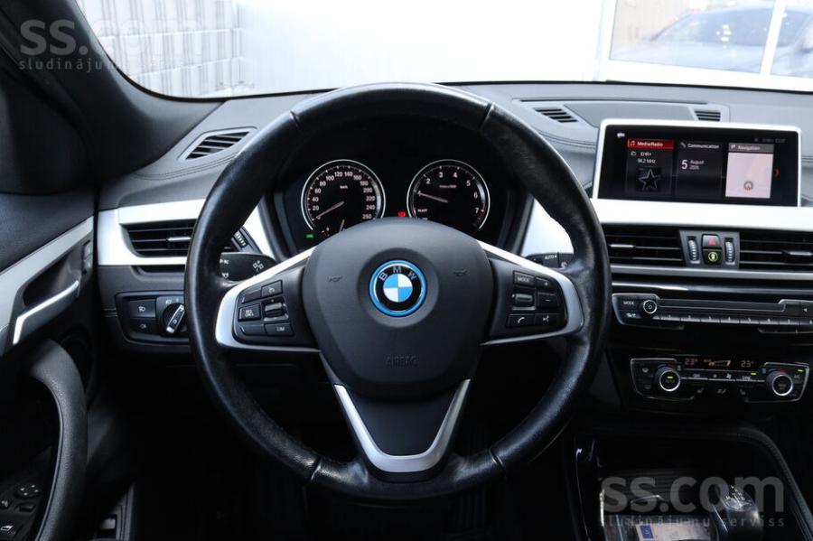 Balts BMW X2 2022 Rīga, ar dzinēja tilpumu 1.50 L un nobraukumu 111 tūkst. km par 25790 €, foto 11 vietnē AUTOMOTO.COM.LV