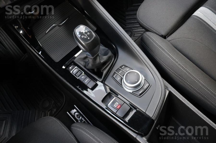 Balts BMW X2 2022 Rīga, ar dzinēja tilpumu 1.50 L un nobraukumu 111 tūkst. km par 25790 €, foto 18 vietnē AUTOMOTO.COM.LV