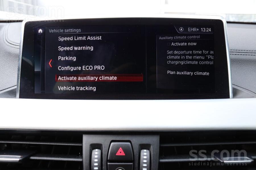 Balts BMW X2 2022 Rīga, ar dzinēja tilpumu 1.50 L un nobraukumu 111 tūkst. km par 25790 €, foto 24 vietnē AUTOMOTO.COM.LV