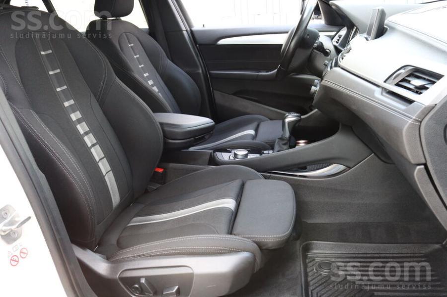 Balts BMW X2 2022 Rīga, ar dzinēja tilpumu 1.50 L un nobraukumu 111 tūkst. km par 25790 €, foto 29 vietnē AUTOMOTO.COM.LV