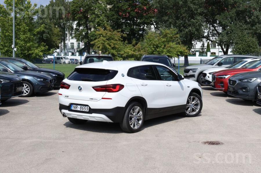 Balts BMW X2 2022 Rīga, ar dzinēja tilpumu 1.50 L un nobraukumu 111 tūkst. km par 25790 €, foto 32 vietnē AUTOMOTO.COM.LV