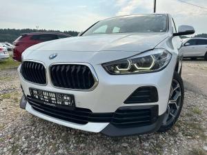 Balts BMW X2 2023 Viļņa, ar dzinēja tilpumu 1.50 L un nobraukumu 121 tūkst. km par 17990 €, foto  vietnē AUTOMOTO.COM.LV