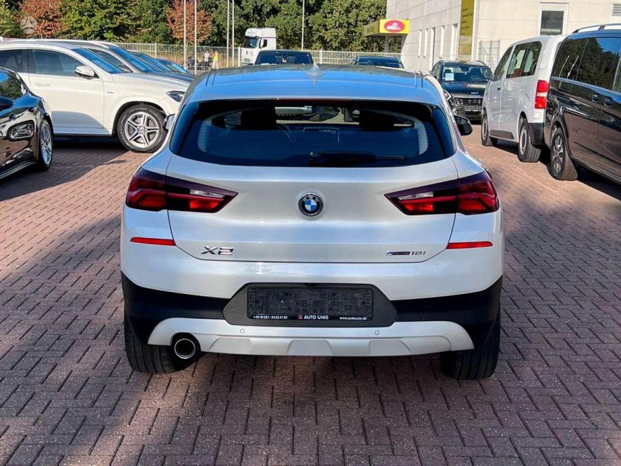 Balts BMW X2 2023 Viļņa, ar dzinēja tilpumu 1.50 L un nobraukumu 163 tūkst. km par 18392 €, foto 5 vietnē AUTOMOTO.COM.LV
