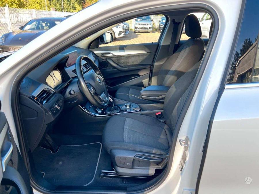 Balts BMW X2 2023 Viļņa, ar dzinēja tilpumu 1.50 L un nobraukumu 163 tūkst. km par 18392 €, foto 9 vietnē AUTOMOTO.COM.LV
