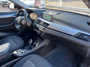 Balts BMW X2 2023 Viļņa, ar dzinēja tilpumu 1.50 L un nobraukumu 163 tūkst. km par 18392 €, foto 26 vietnē AUTOMOTO.COM.LV